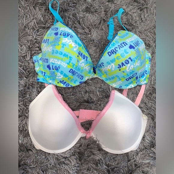 Fruit of the Loom | Intimates & Sleepwear | 38d Bras | Poshmark